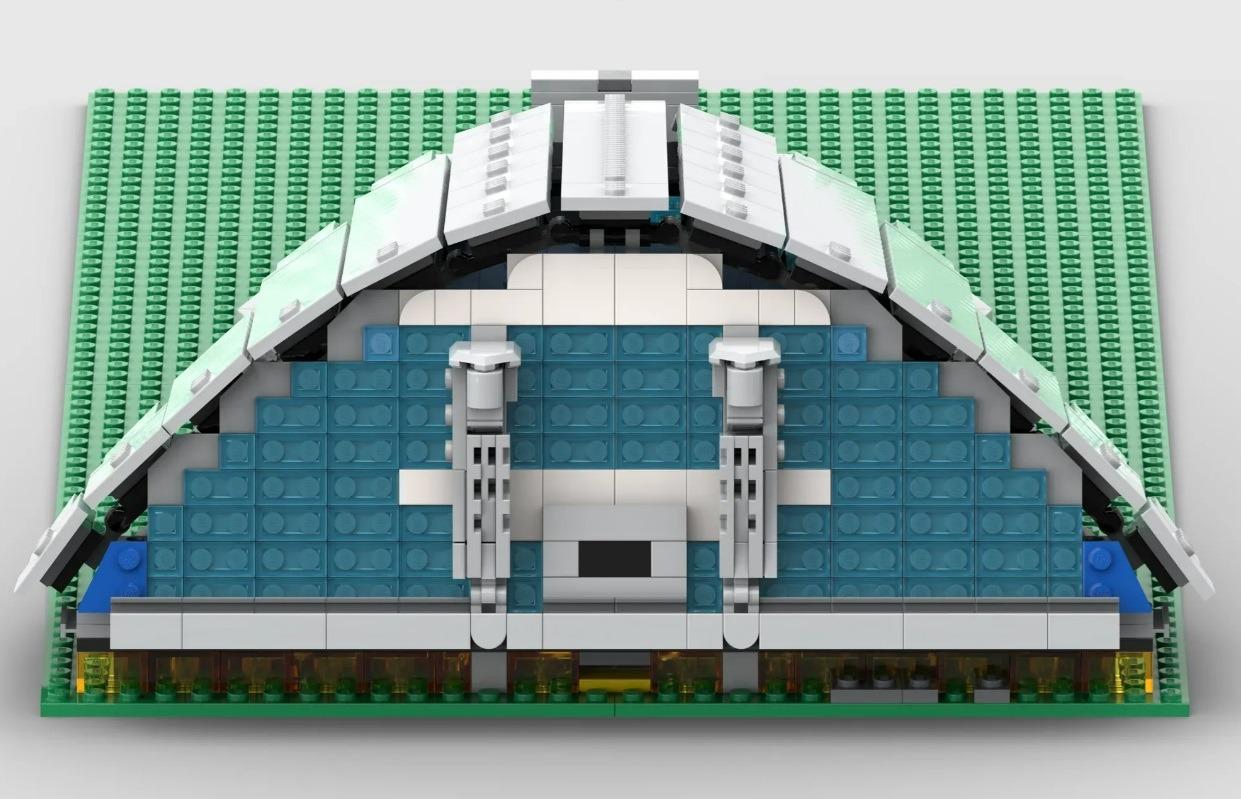 WATCH: Clever student designs 1,803-piece LEGO recreation of iconic ...