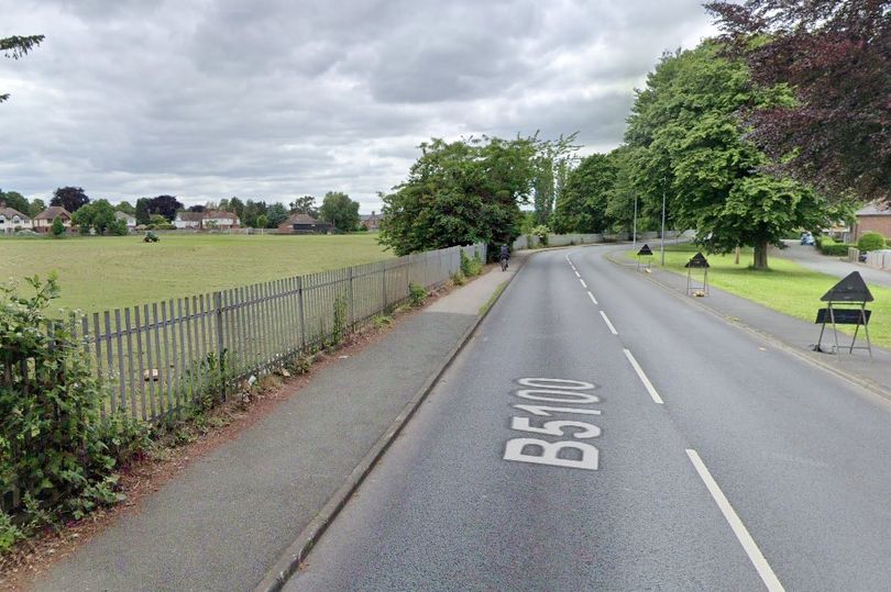 Three-vehicle crash shut road with people urged to avoid area