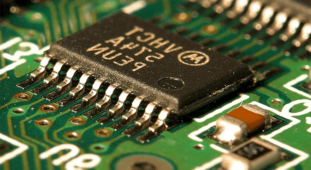 Applied Materials jumps after Barclays lifts rating on AI-driven ...