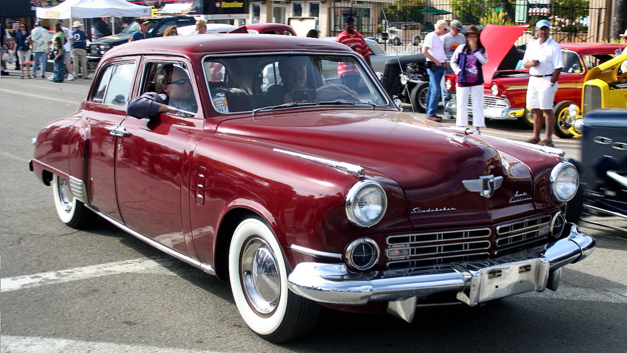This 1947 Studebaker Still Looks Futuristic
