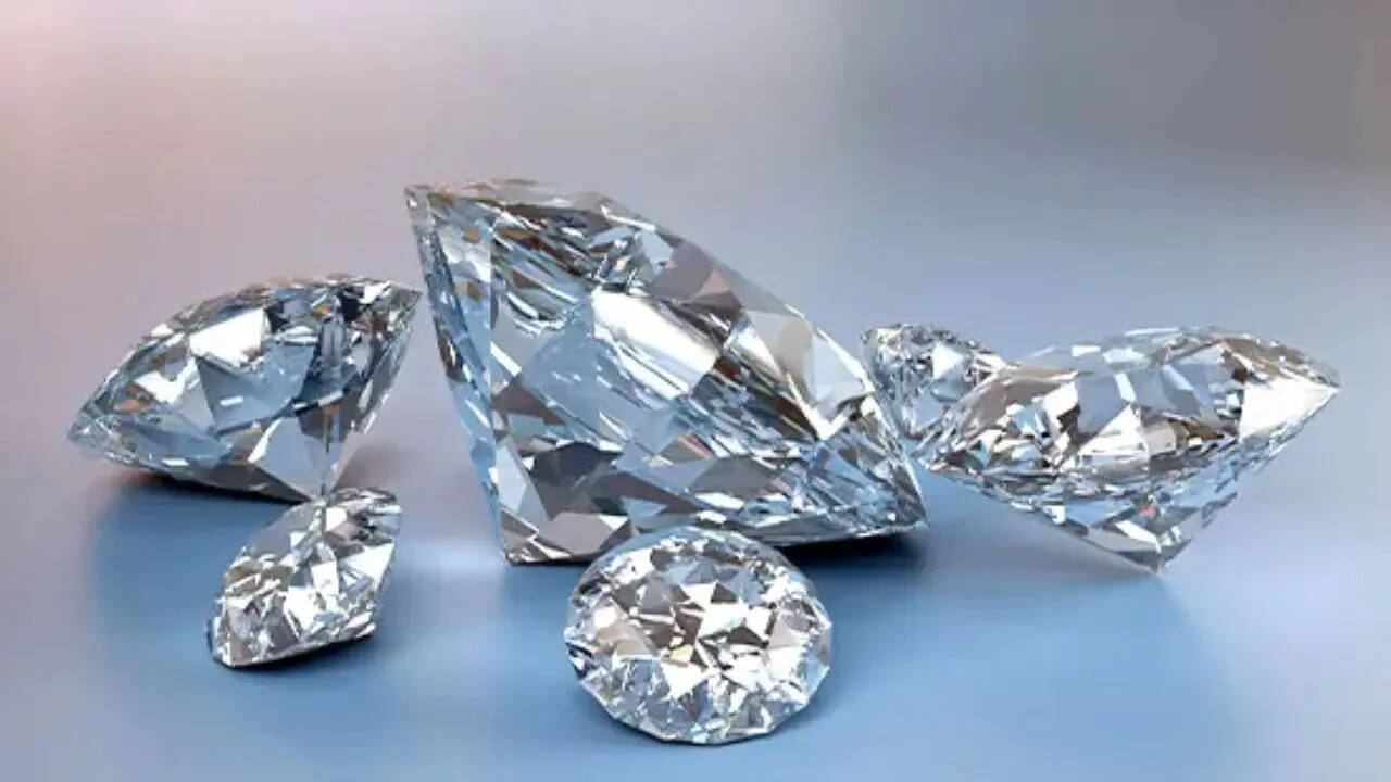Are Diamonds Still Forever? De Beers Battles Lab-Grown Stones As It ...