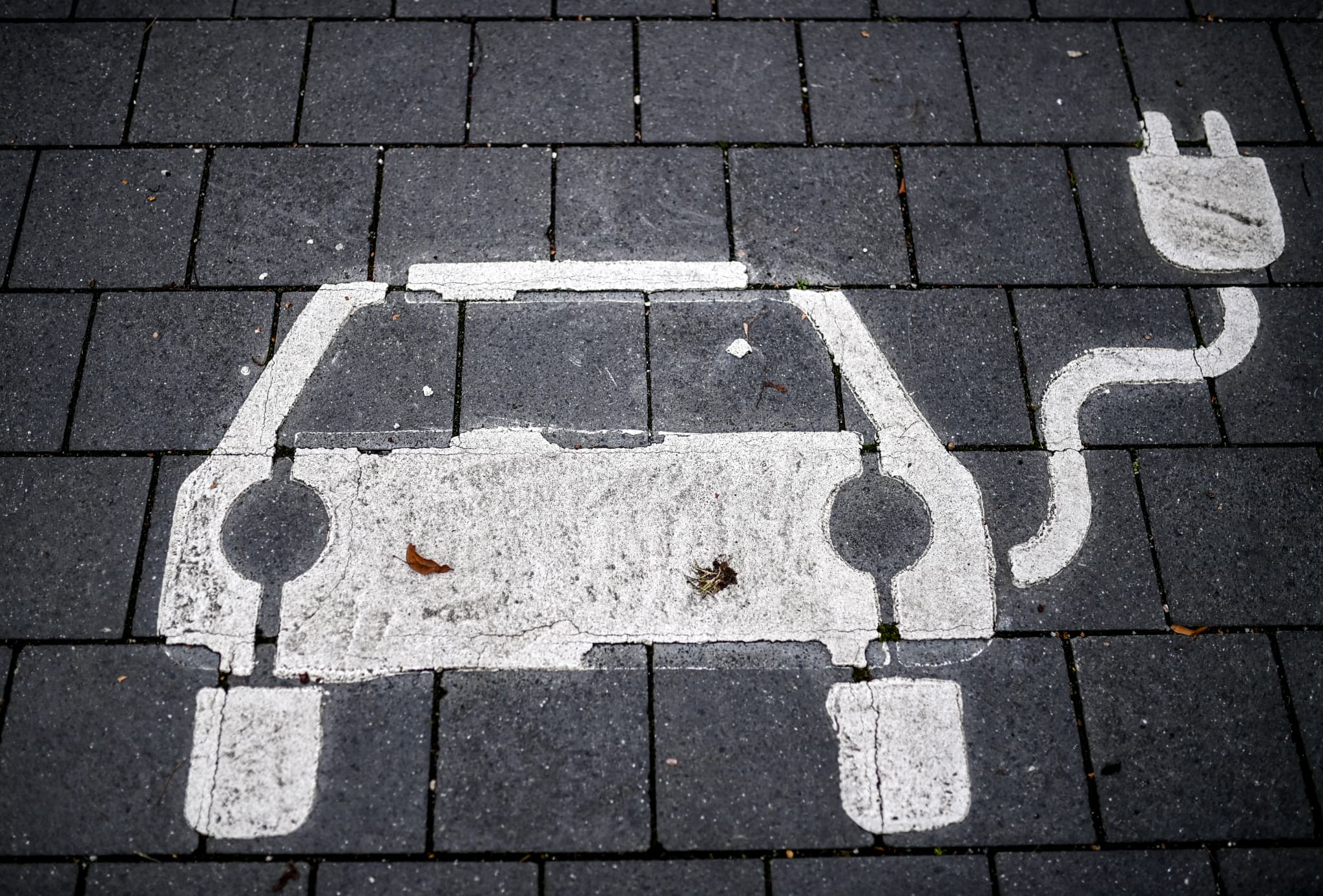 Voiture électrique: le leasing social de retour à la rentrée mais tout ...