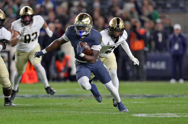 Pro Football Focus ranks Notre Dame's Jeremiyah Love as top RB in 2026 NFL Draft class