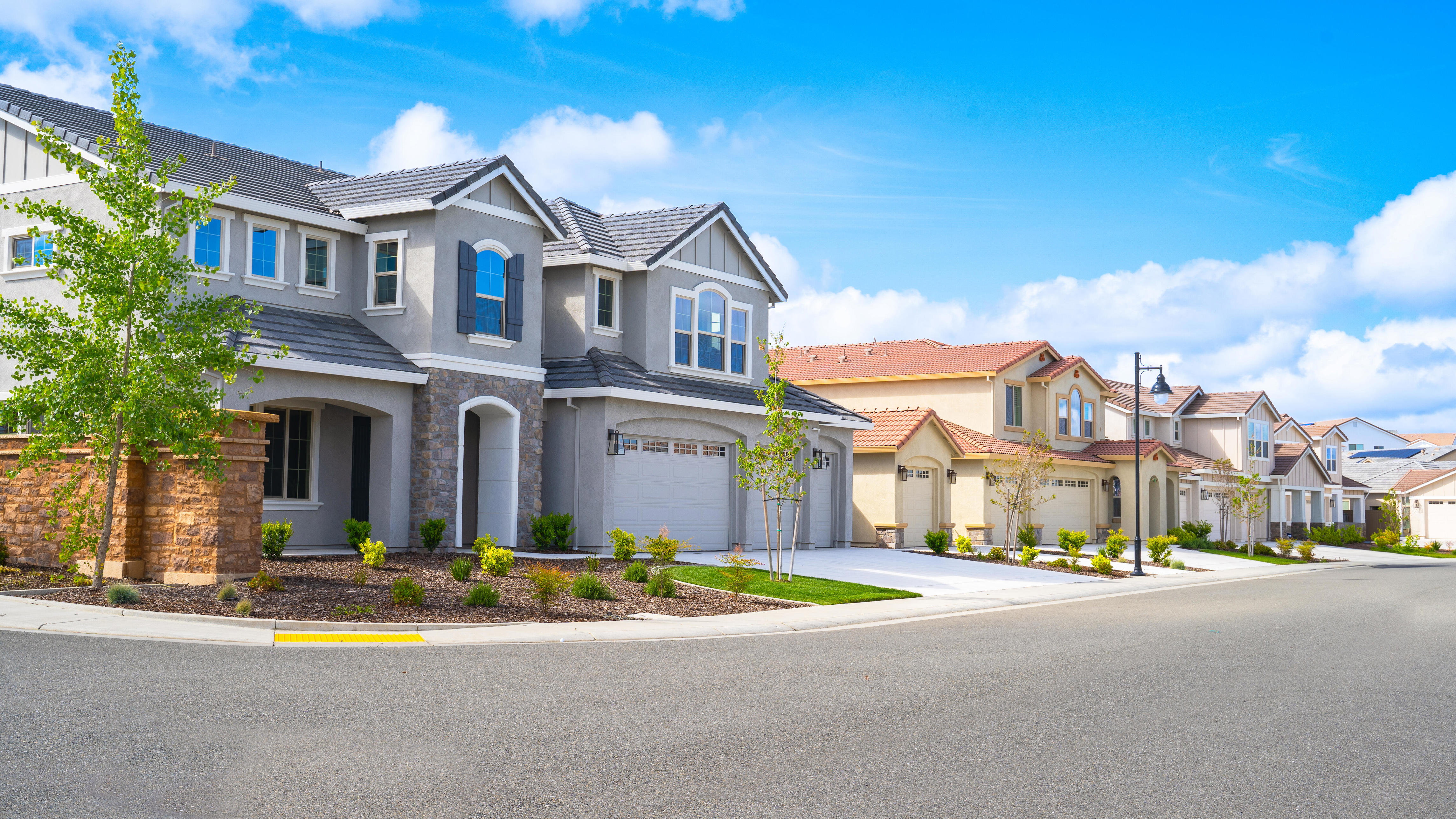 Black Woman Faces Jail Time After HOA Violation Over Patch of Brown Grass