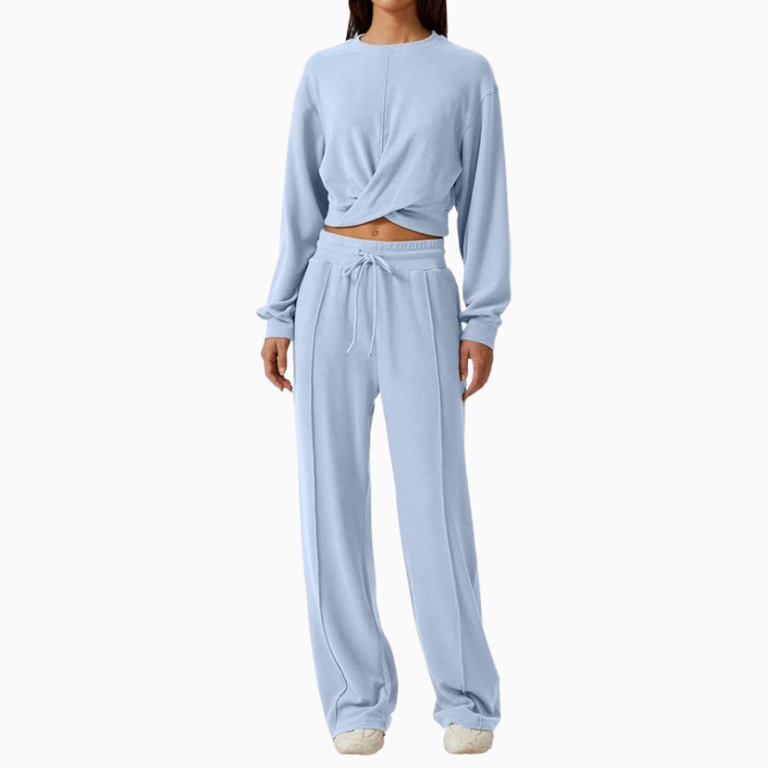 Easy Athleisure Outfits to Get Yourself Right Now