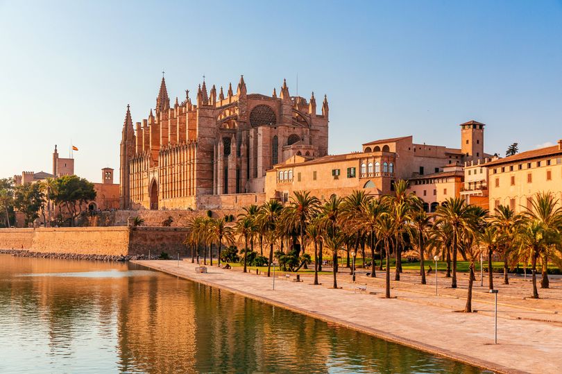 UK tourists in Majorca issued 10-word warning after 'horror' video emerges