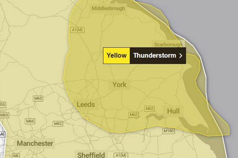 Met Office 29-hour warning for Yorkshire with thunder, lightning ...