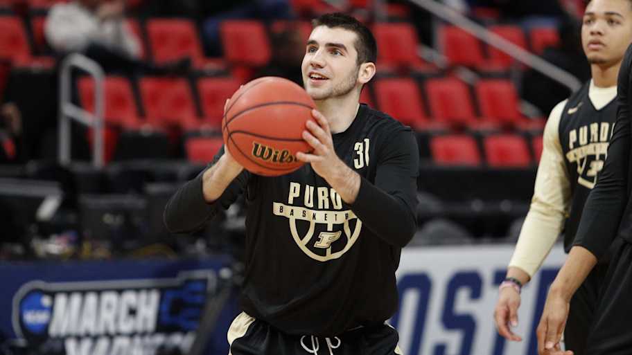 LOOK: Former Boiler Dakota Mathias Swings By Purdue Basketball Practice