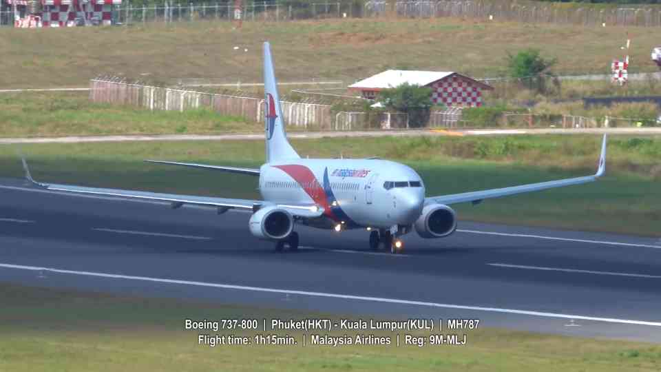 Massive jets tear through the skies above Phuket’s jungle