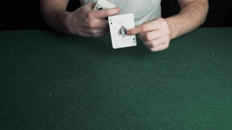8 SIMPLE Card Tricks Anyone Can Do | Revealed