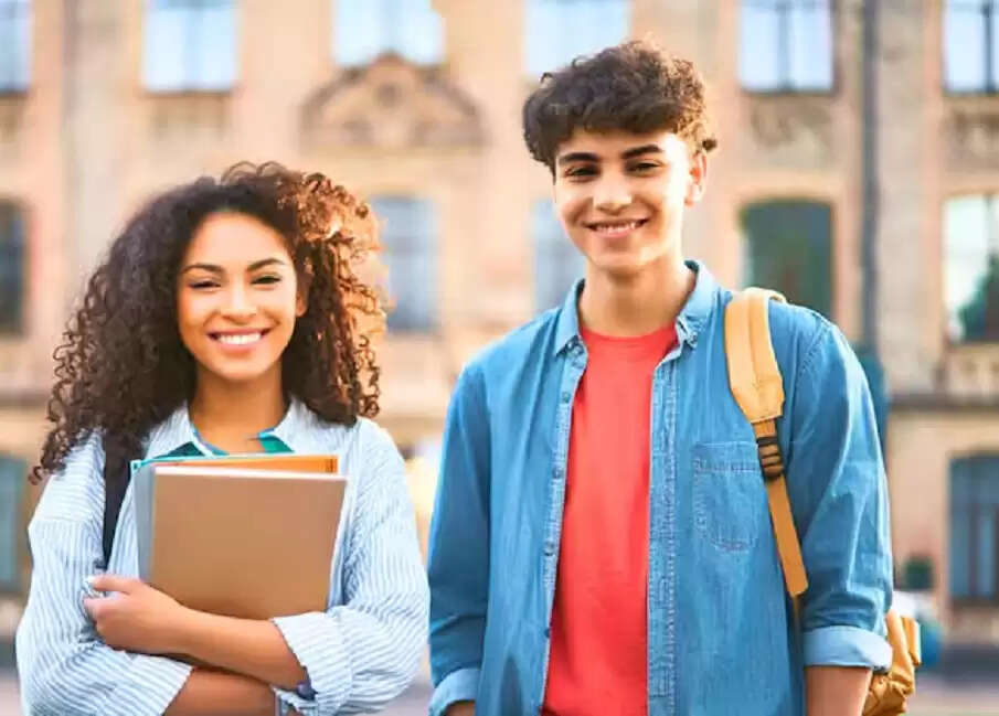 Preparing to go to Australia? Know how much money should be in the ...