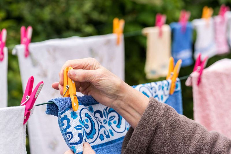 15 Chores Boomers Grew Up With That Today's Kids Wouldn't Understand