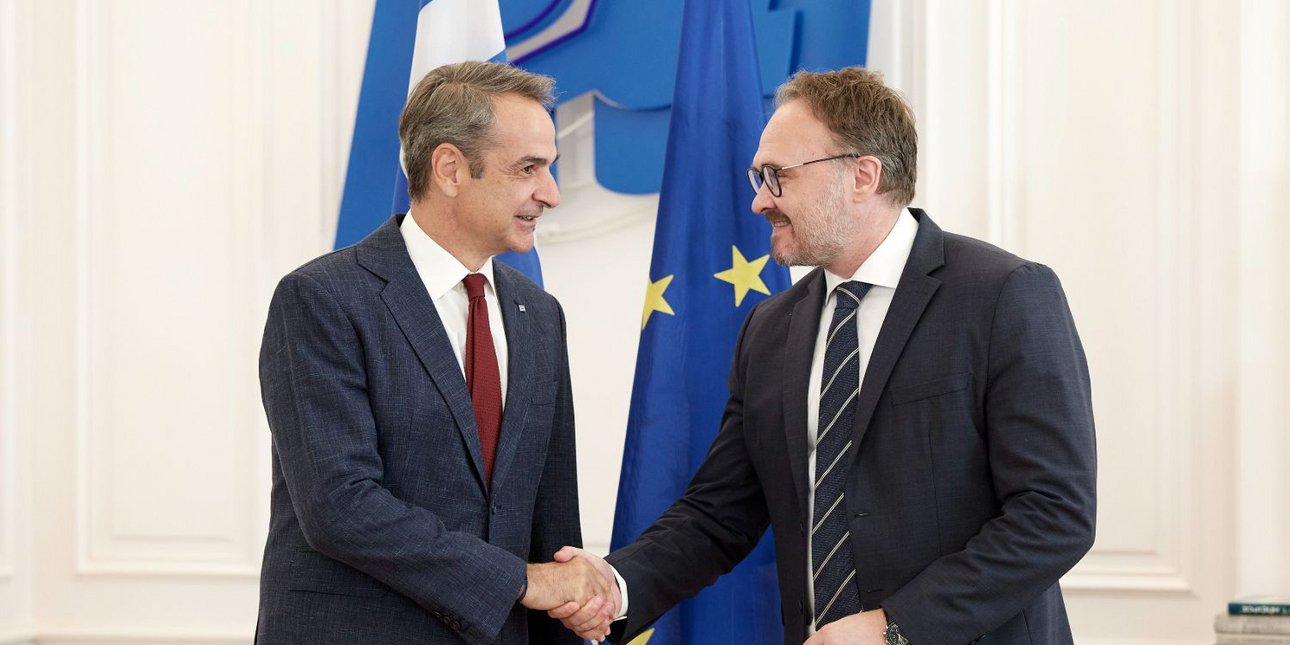 Συνάντηση του Κυριάκου Μητσοτάκη με τον Επίτροπο Νταν Γιόργκενσεν -Η ...