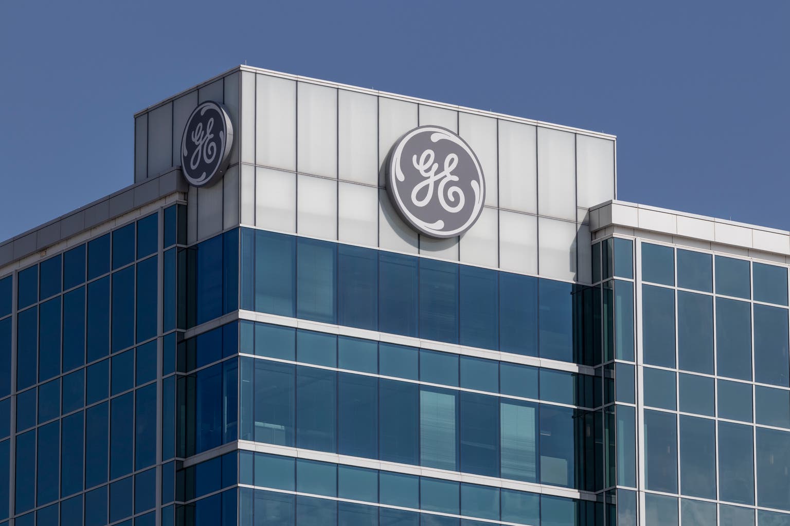 GE Aerospace qualifies high-voltage power systems for US military vehicles