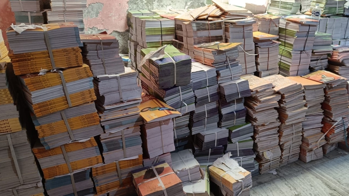 Class 8 History Book Based On Verified Sources: NCERT Director Professor