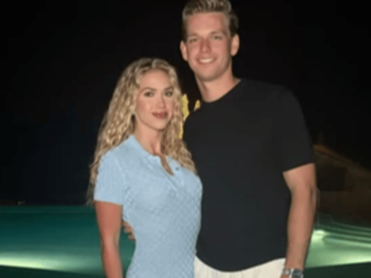 Gracie Hunt latches onto her trending romance with Derek Green ...