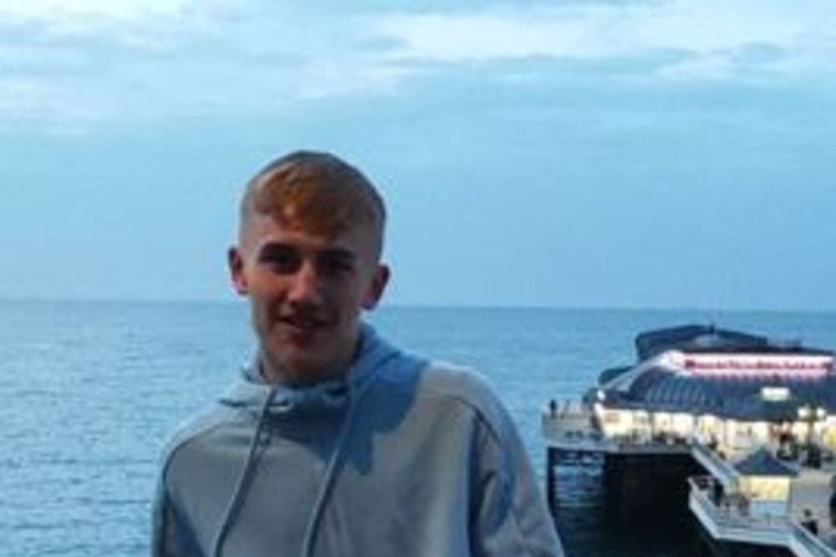 Stab victim ‘gave grief’ to murder-accused’s friend over £20 debt ...
