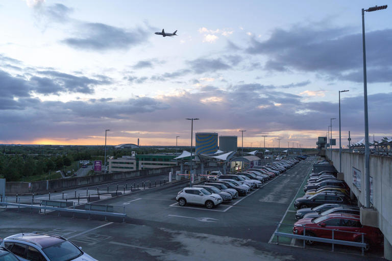 How to avoid expensive drop-off charges at UK airports