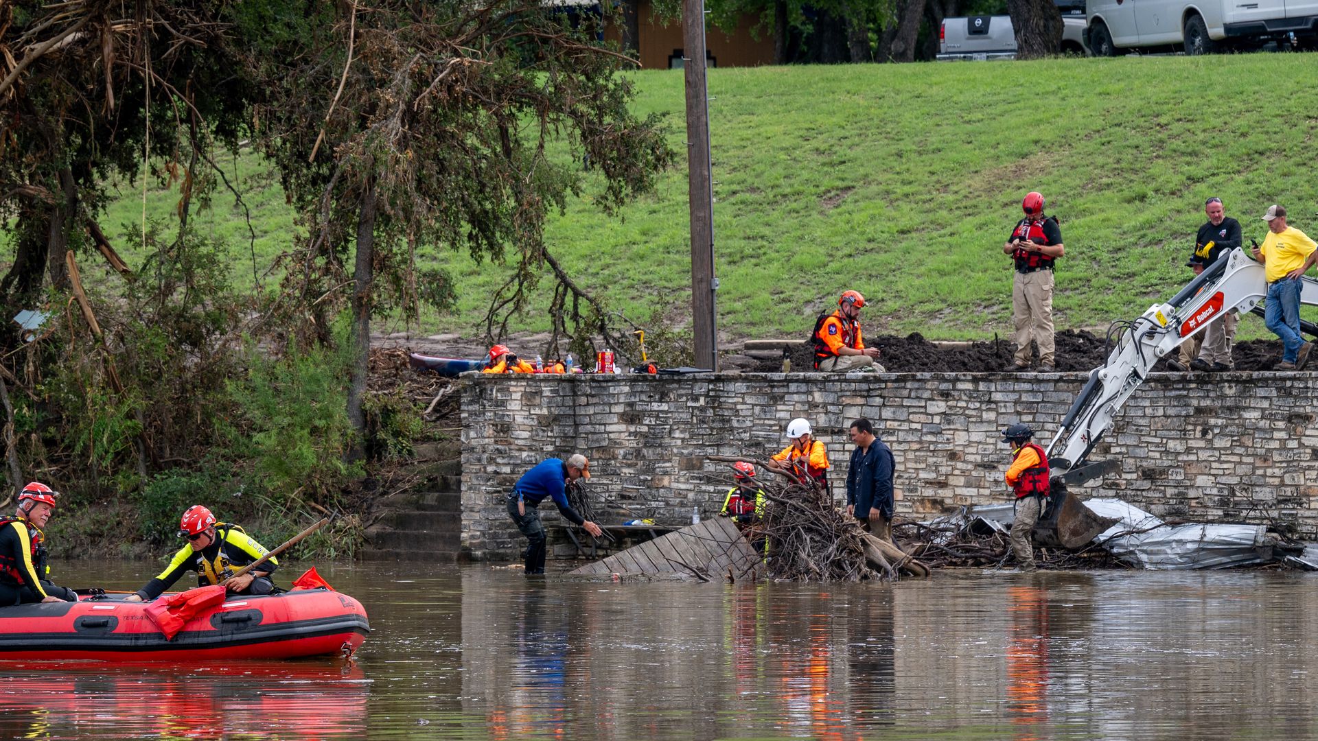 Lessons learned from Hurricane Helene help volunteers aid Kerrville
