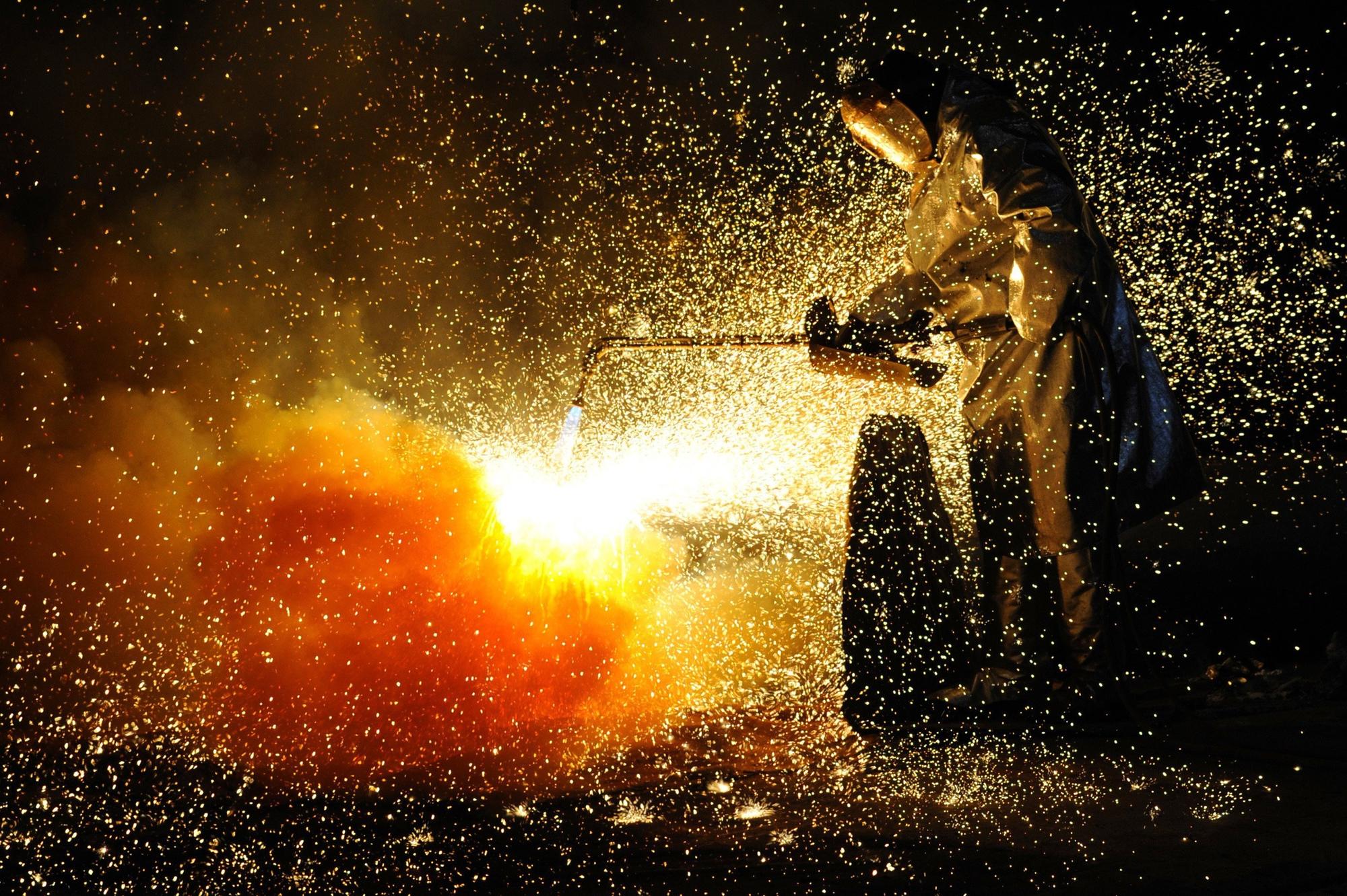 Sheffield steel jobs: Manufacturing boost with Taiwanese giant Walsin ...