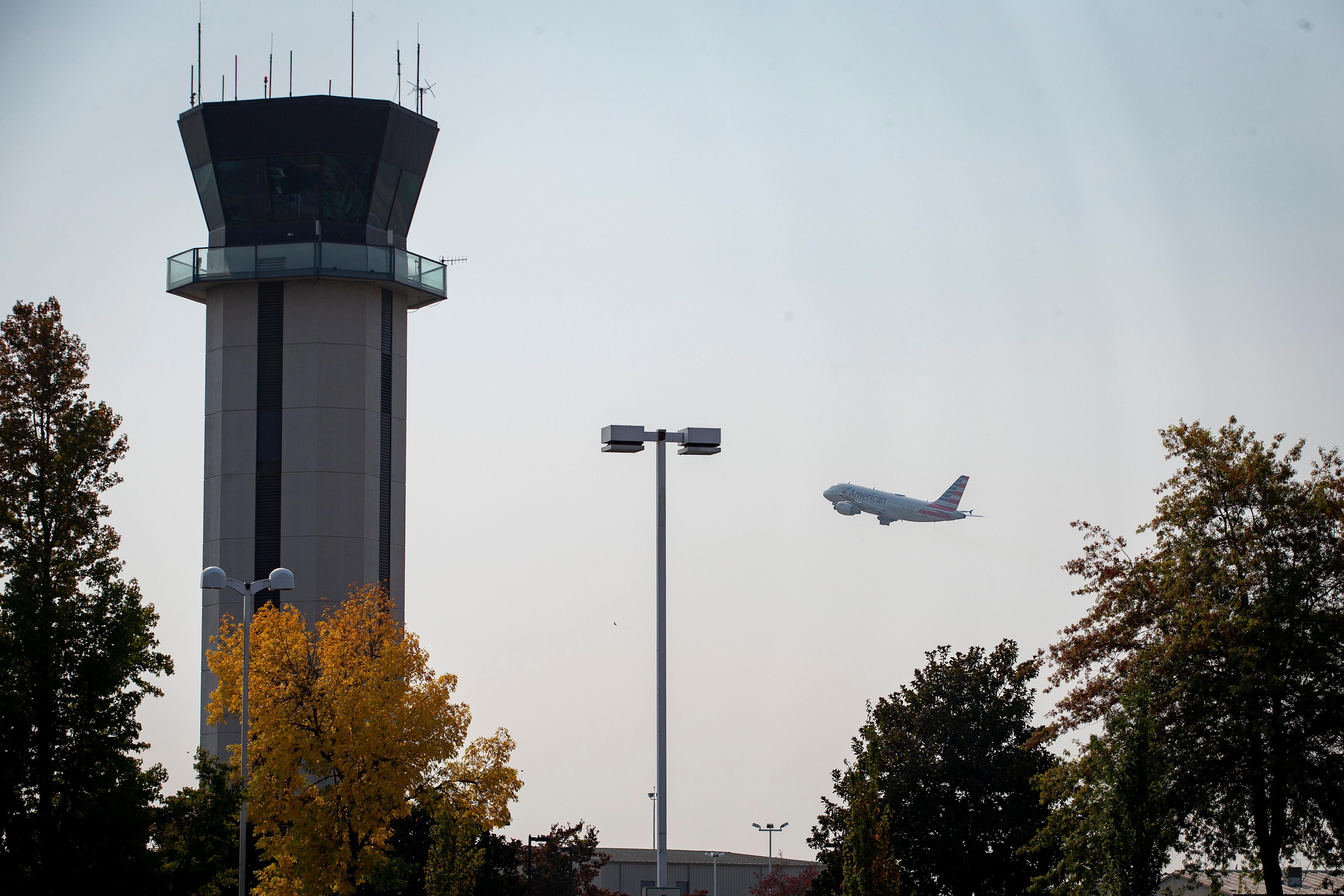 Cheap flights from Eugene: 9 places to fly for $100 or less in August