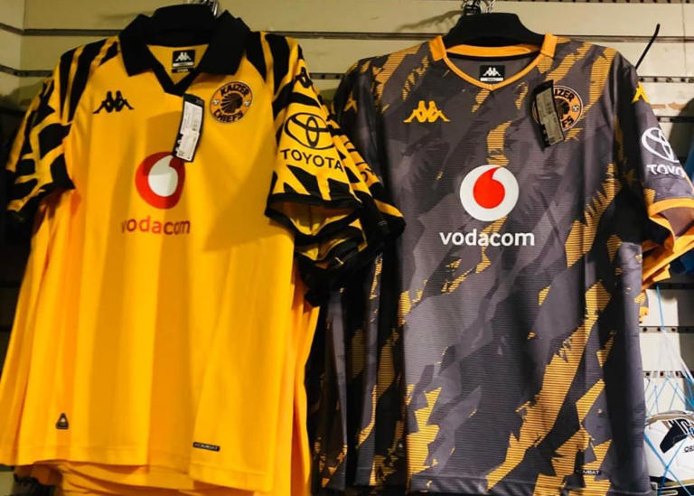 Kaizer Chiefs and Orlando Pirates: Which new jersey costs more?
