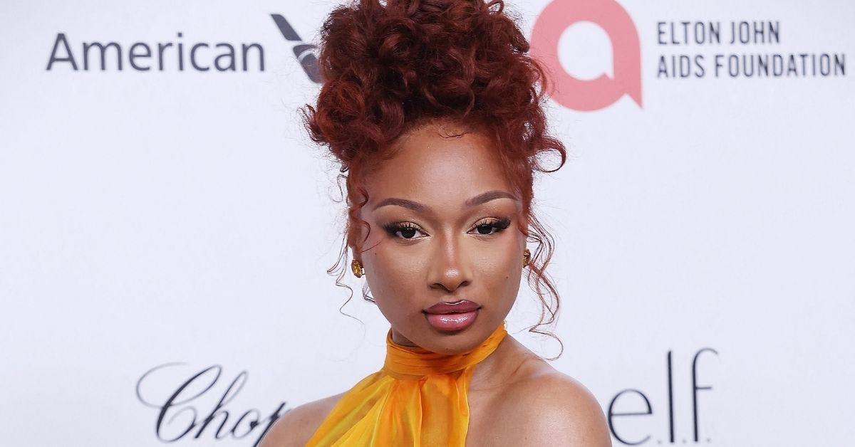Megan Thee Stallion Makes Red Carpet Debut With Boyfriend Klay Thompson ...