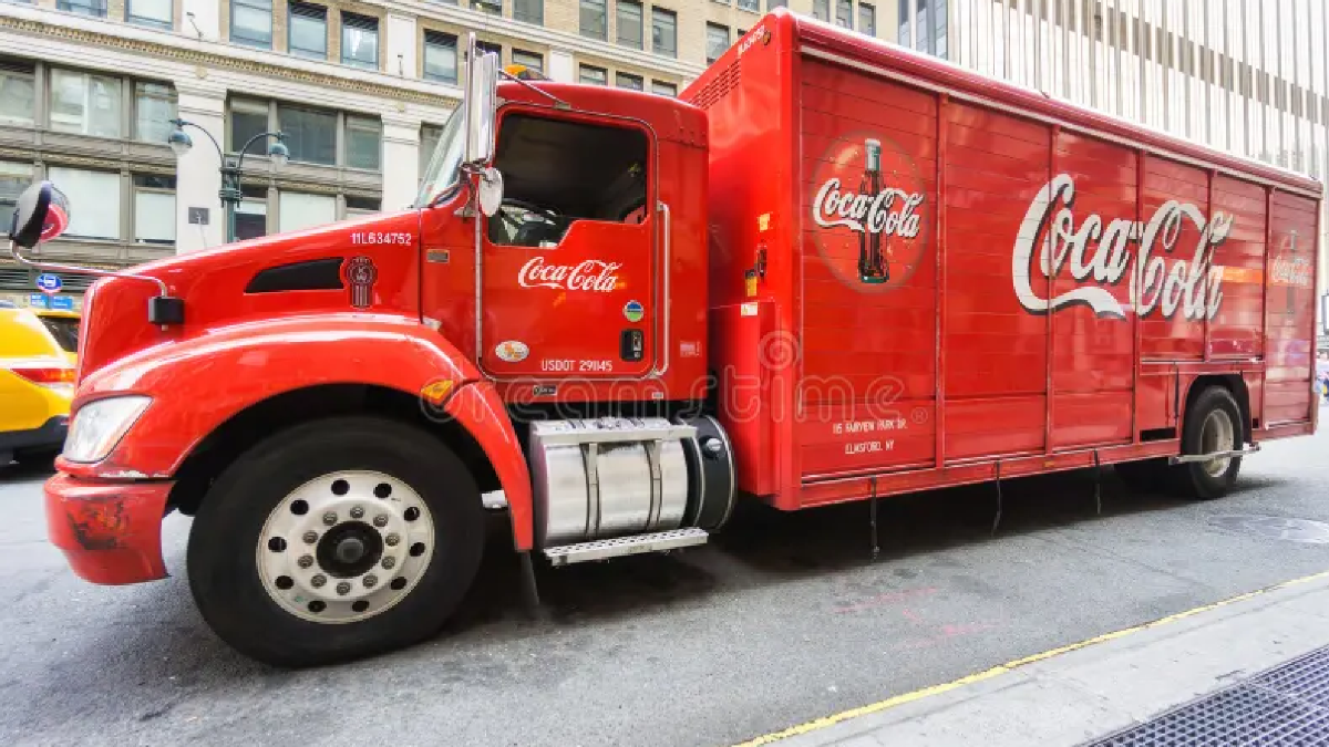 Jennifer Henry Ascends to Senior Vice President at Coca-Cola, Steering ...