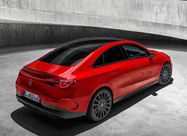 Nuevo Mercedes-Benz CLA 2025: lujo eléctrico, IA a bordo y hasta 792 km de autonomía