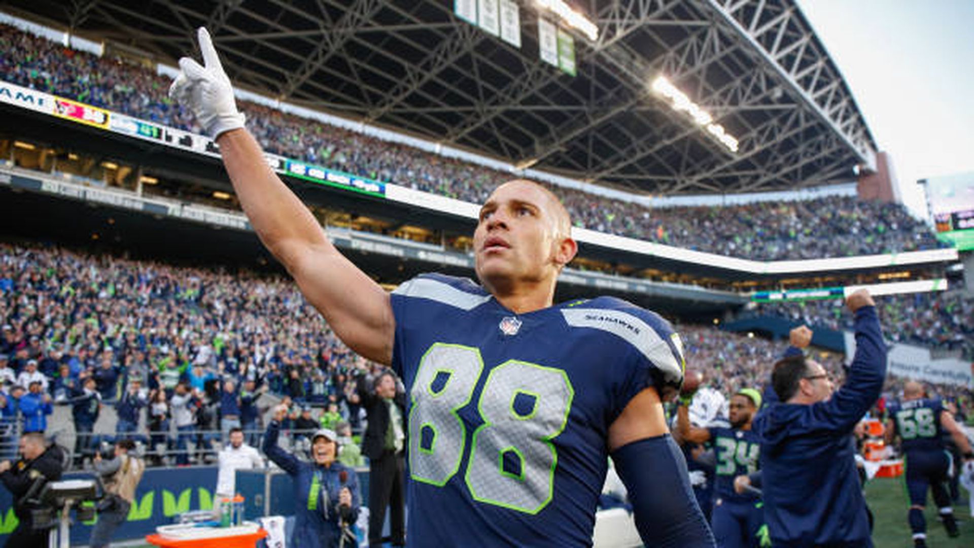 Former Seahawks tight end Jimmy Graham just set a world record