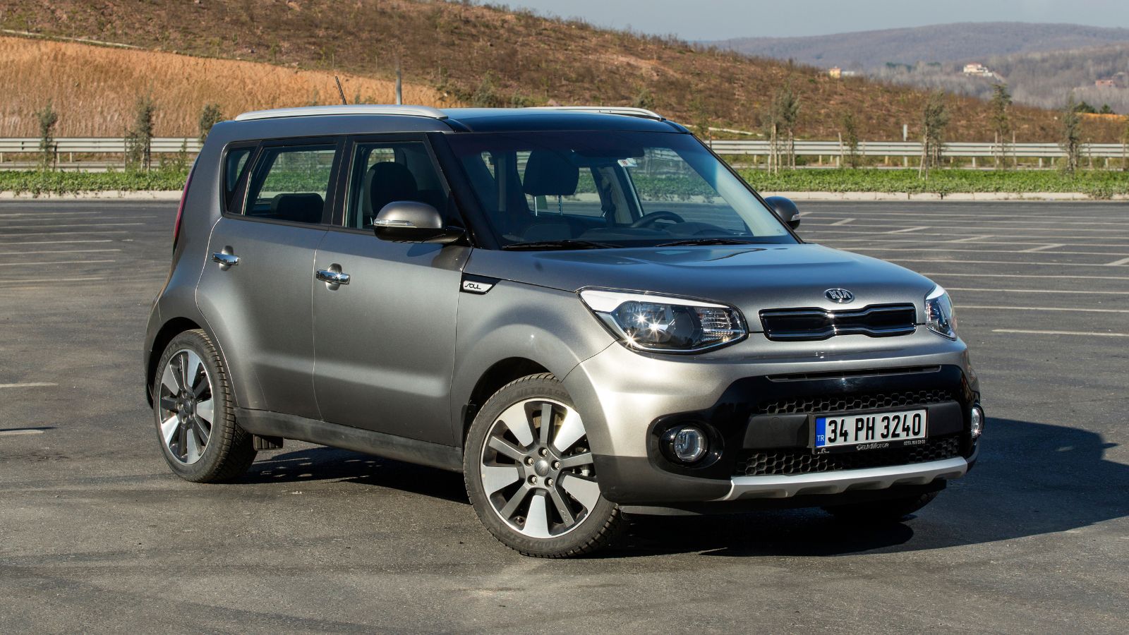 10 cars that are perfect for busy people who hate parking lots