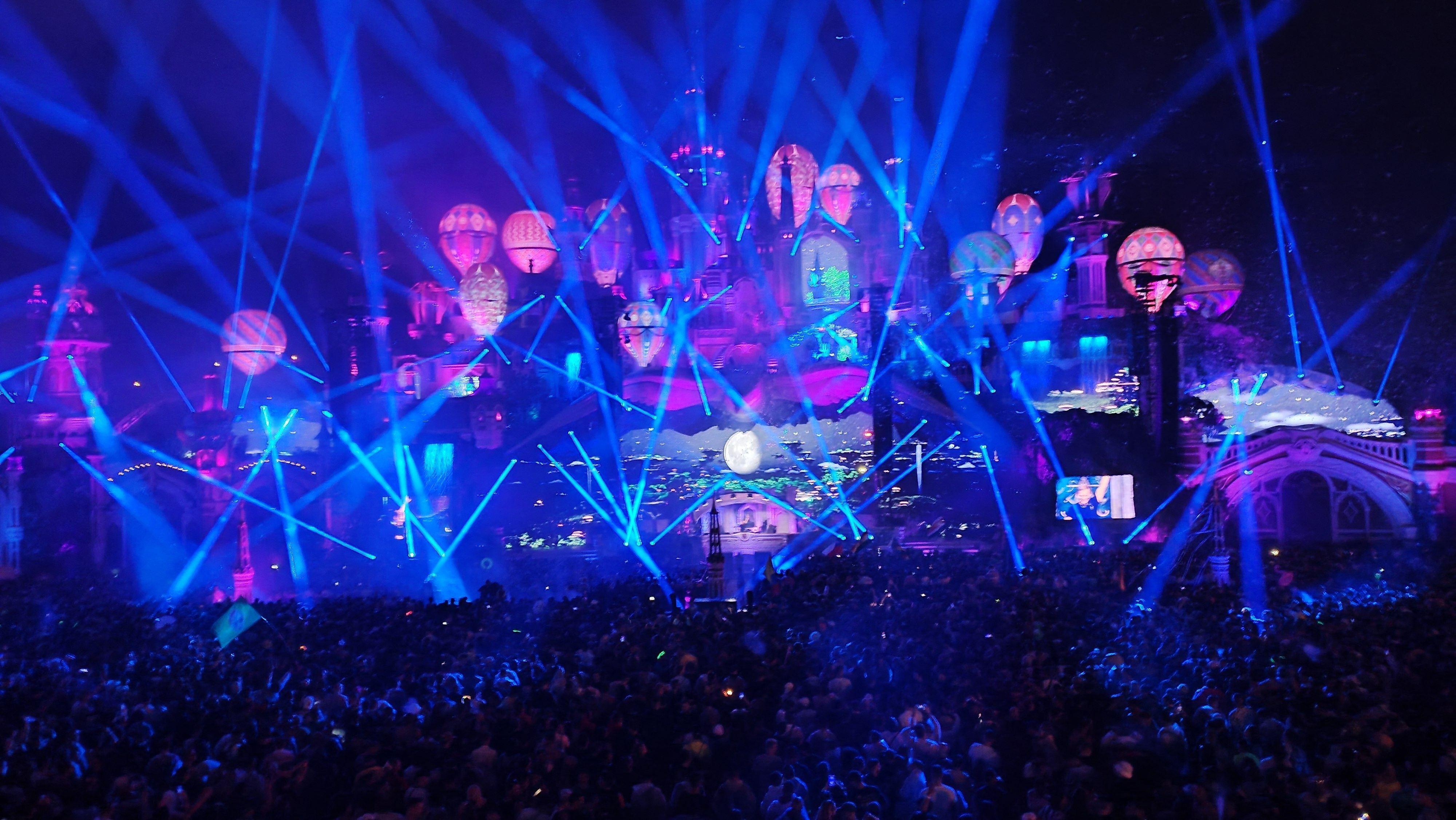 What Happened to the Tomorrowland Stage? Unexpected Development Shakes Popular Event