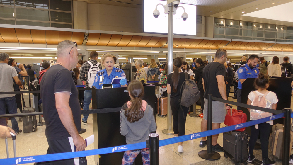 LAX Airport’s TSA Wait Time Averages Over 14 Minutes