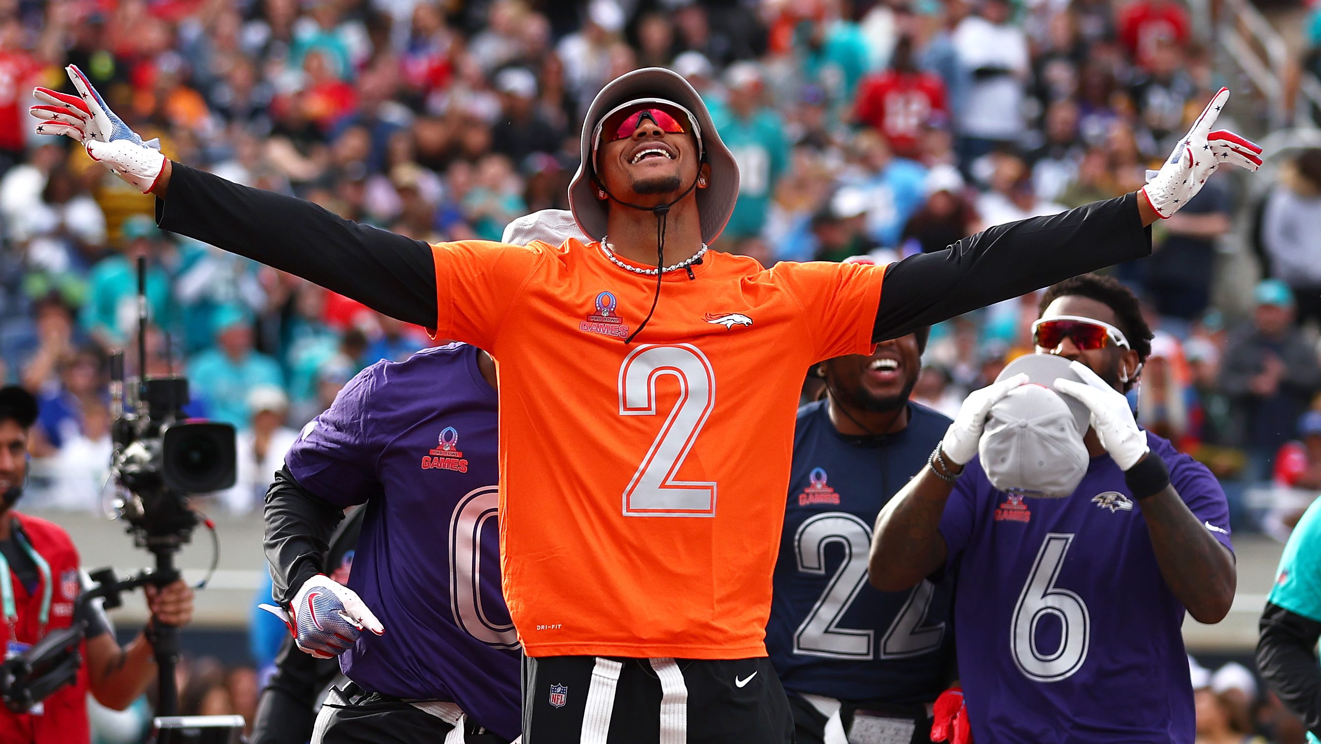 Broncos $96 Million CB Keeps ‘Iron Grip’ at No. 1 in NFL Position Rankings