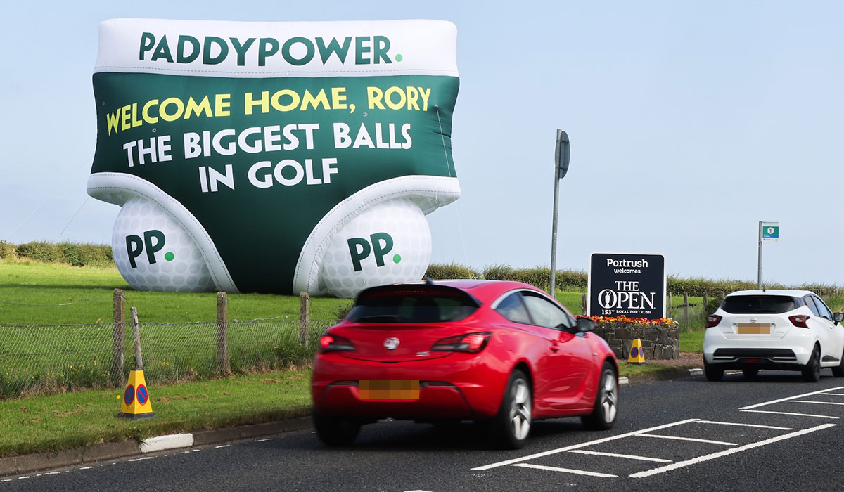 Paddy Power ‘welcome home’ Rory McIlroy with huge cheeky sign at Portrush
