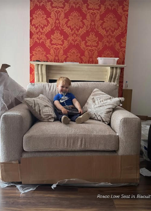 Amilia Keating and husband Conall on cloud nine as they receive keys to ...