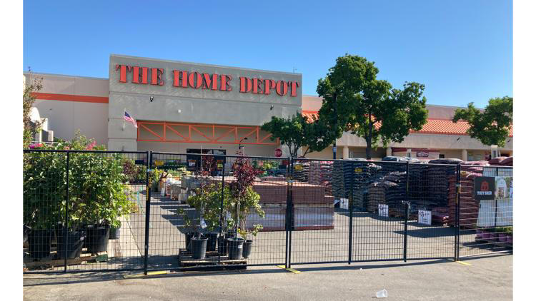 At least 11 arrested after ICE, Border Patrol operation in Sacramento ...