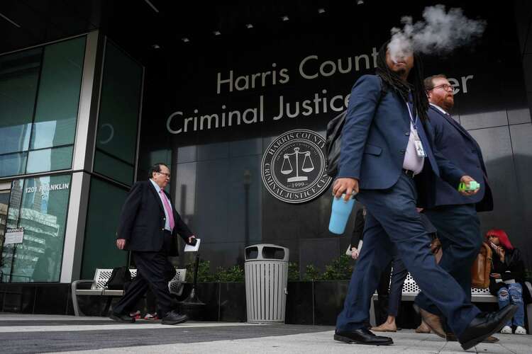 FDA authorizes Juul e-cigarettes for use after fives years of ...