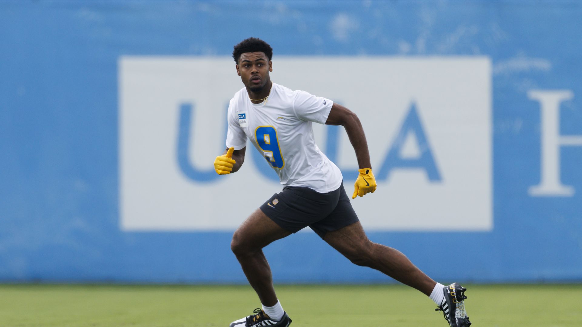 Chargers sign rookie WR Tre’ Harris after Mike Williams retires