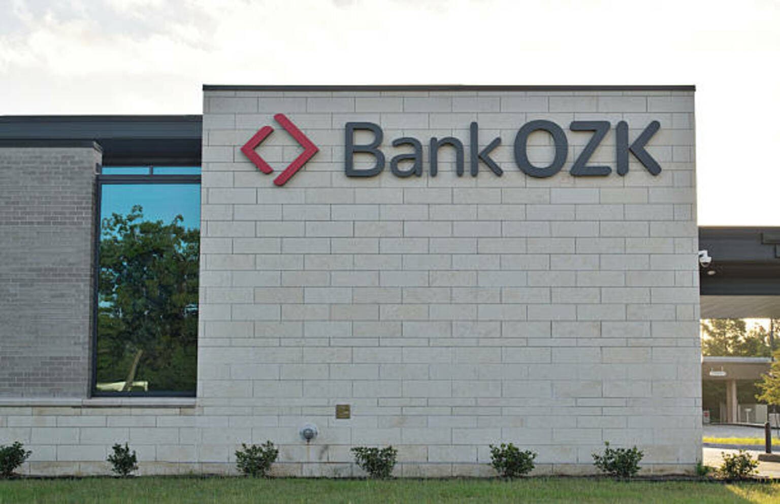 Bank OZK Q2 earnings beat, helped by growth in loans, deposits
