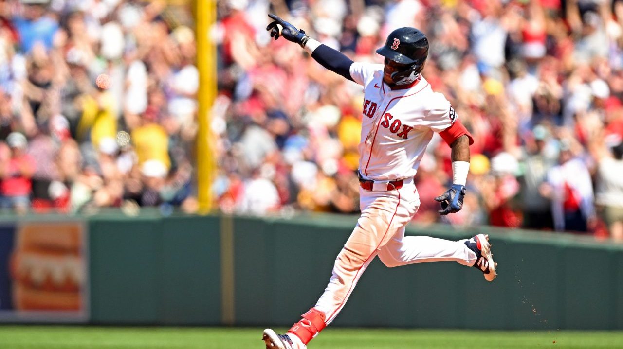 MLB power rankings roundup: Red Sox rise amid 10-game win streak