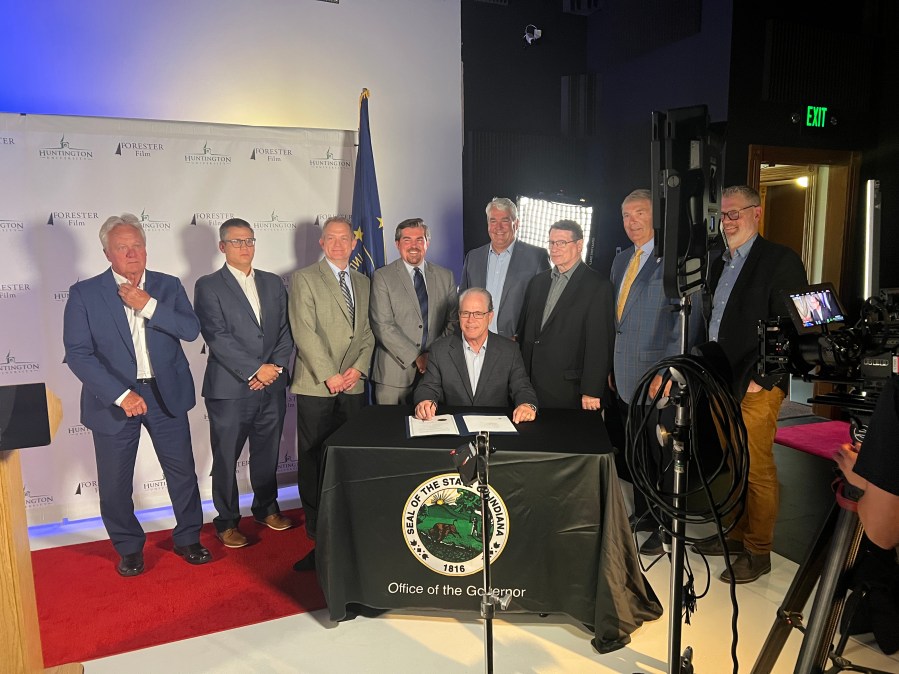 Governor Braun signs bill at Huntington University benefiting Hooser ...