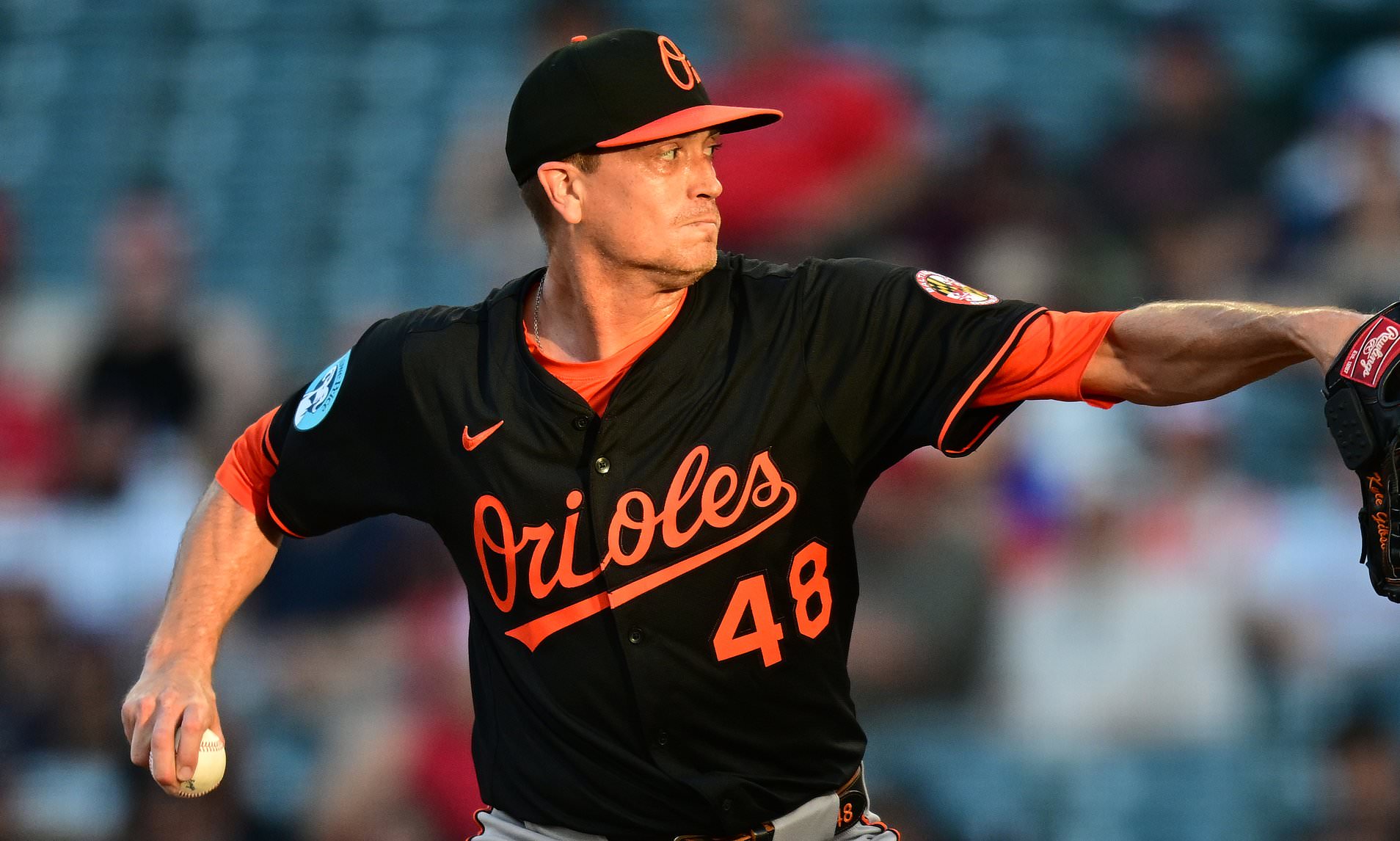 Former MLB All-Star pitcher, 37, announces retirement