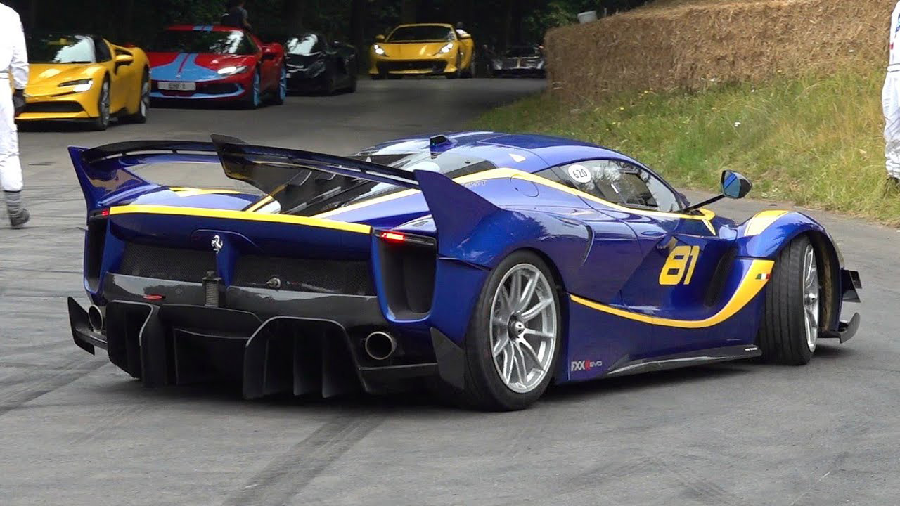 Ferrari FXX K EVO – Accelerazioni V12 e Scalate su Pista