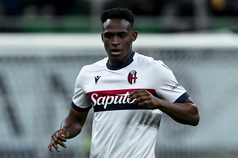 Sunderland make transfer decision after bid as target's agent hatches plan