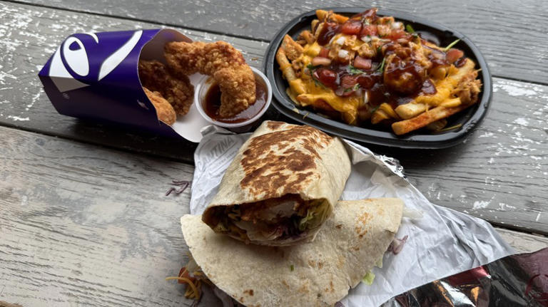 Review: Taco Bell's Sweet Chipotle BBQ Sauce Hits The Sweet Spot