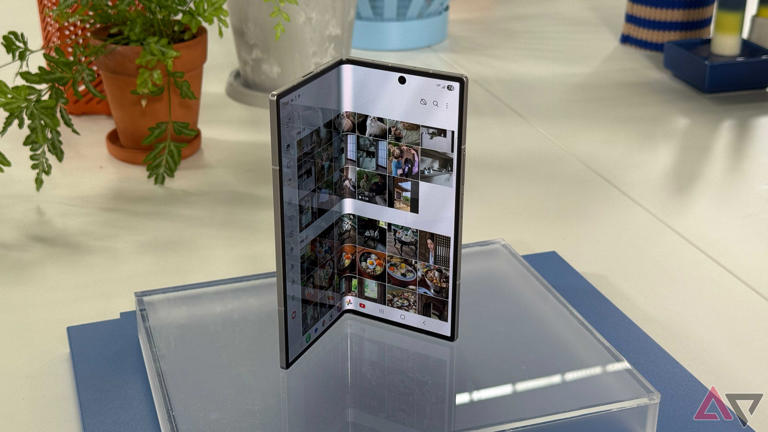 Samsung's first tri-fold shows early signs of keeping its Galaxy Z identity