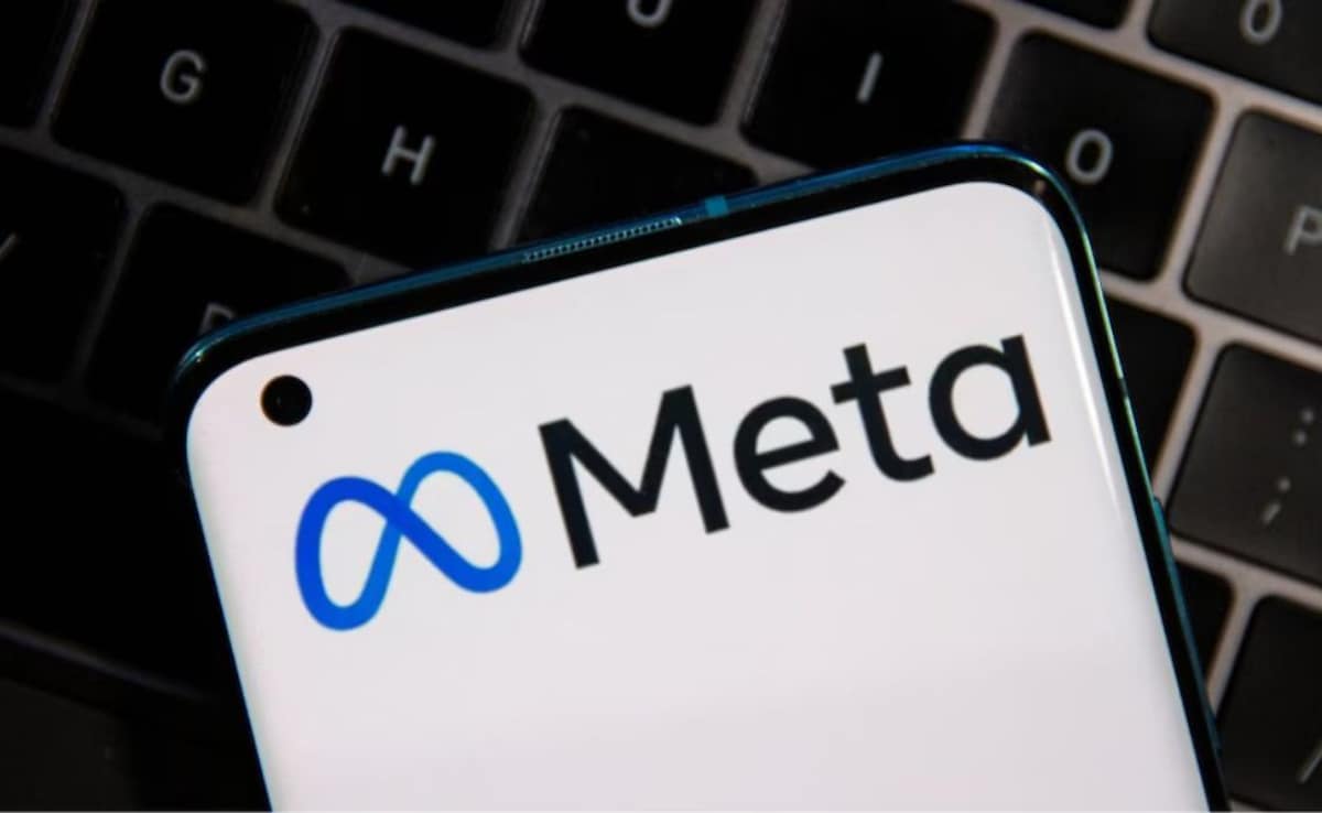 Meta Hires Two Key Apple AI Experts After Poaching Their Boss