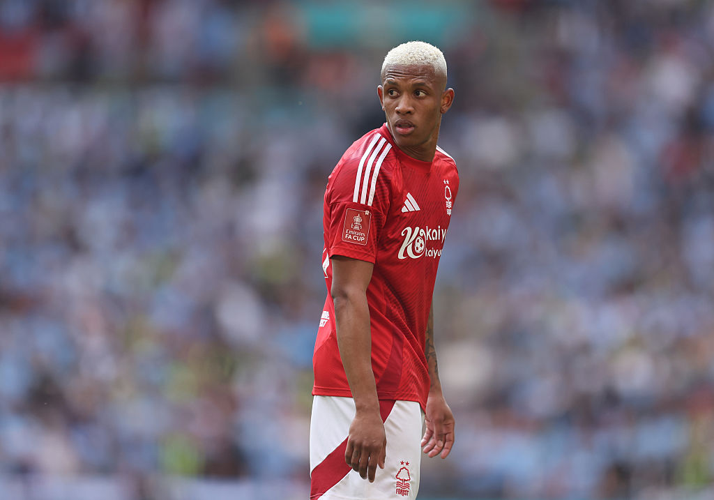 Botafogo avança para contratar Danilo, do Nottingham Forest