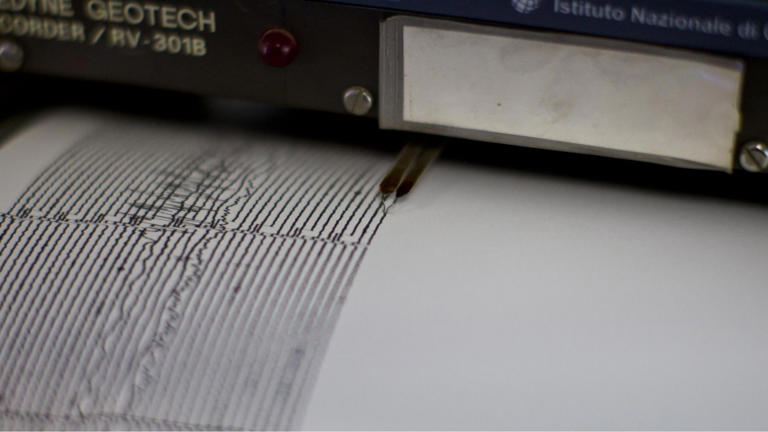 Terremoto di magnitudo 6.7 sull'isola di Sulawesi: un morto, decine di ...